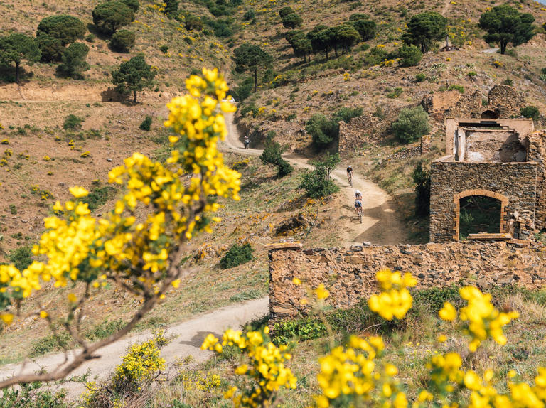 Lauren De Crescenzo compares Unbound Gravel 200 and Spain's Traka 360