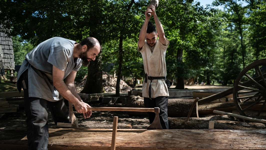 Woodworking projects that spark your creativity