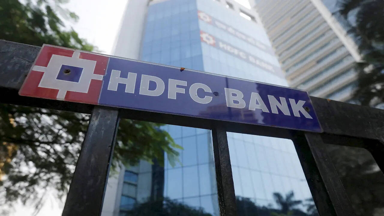HDFC Bank shares drop 2% on reports of probe regarding Rs 45 crore ...
