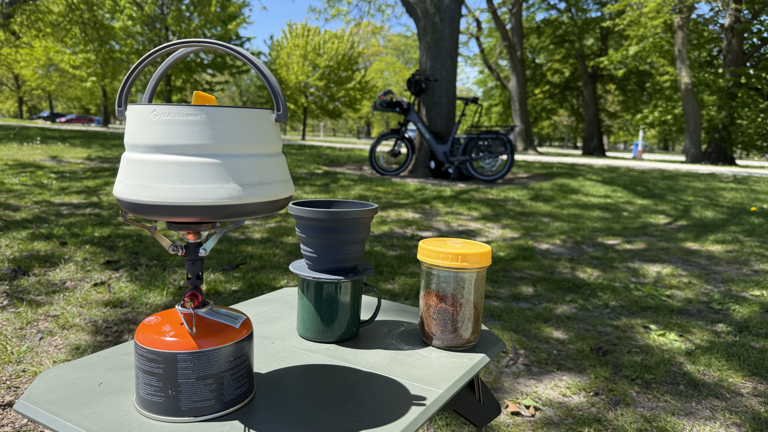 My friends call me a total coffee snob. Here’s the gear I use to brew ...