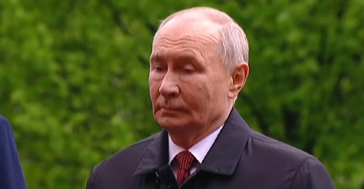 Did the Russian leader suffer a stroke? 'Putin can't even pronounce the ...