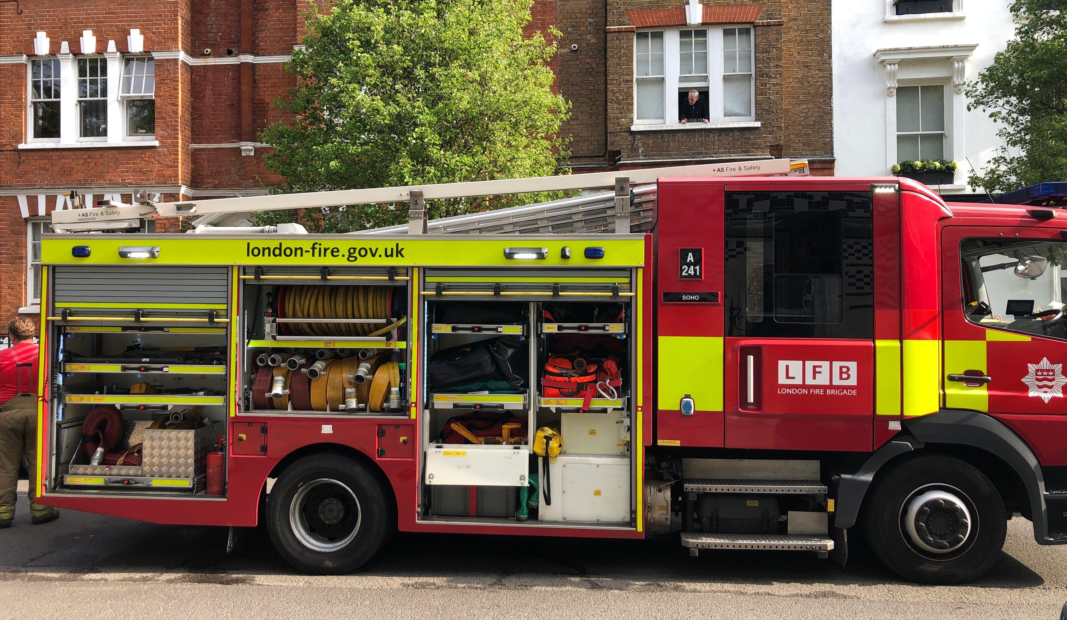 Around 100 firefighters tackle Golders Green blaze