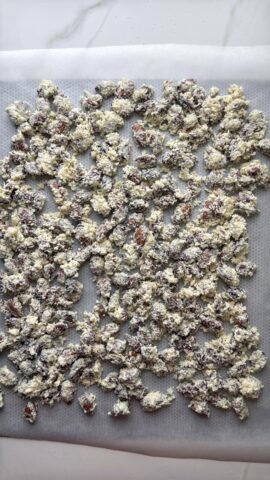 Mandorle Raffaello: 3 ingredienti e pronte in 5 minuti!