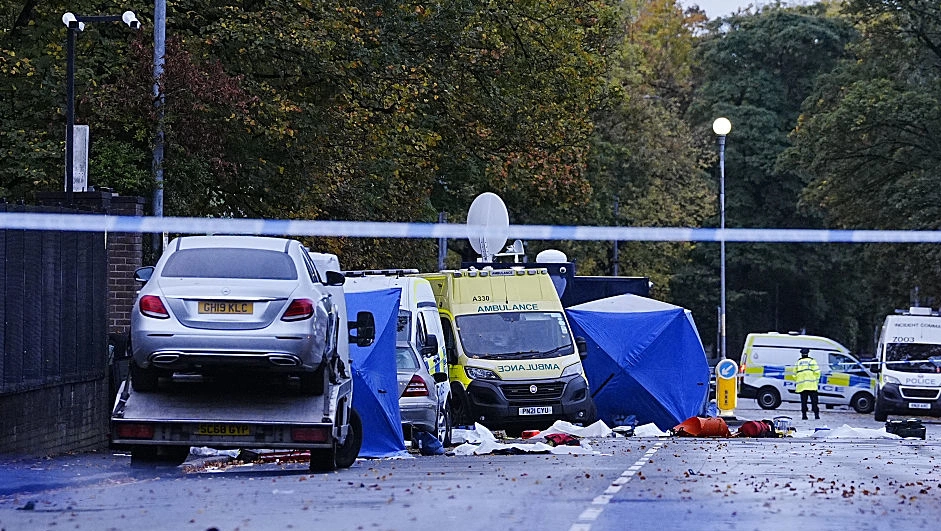 Former United Synagogue head to leave UK after synagogue attack arrest