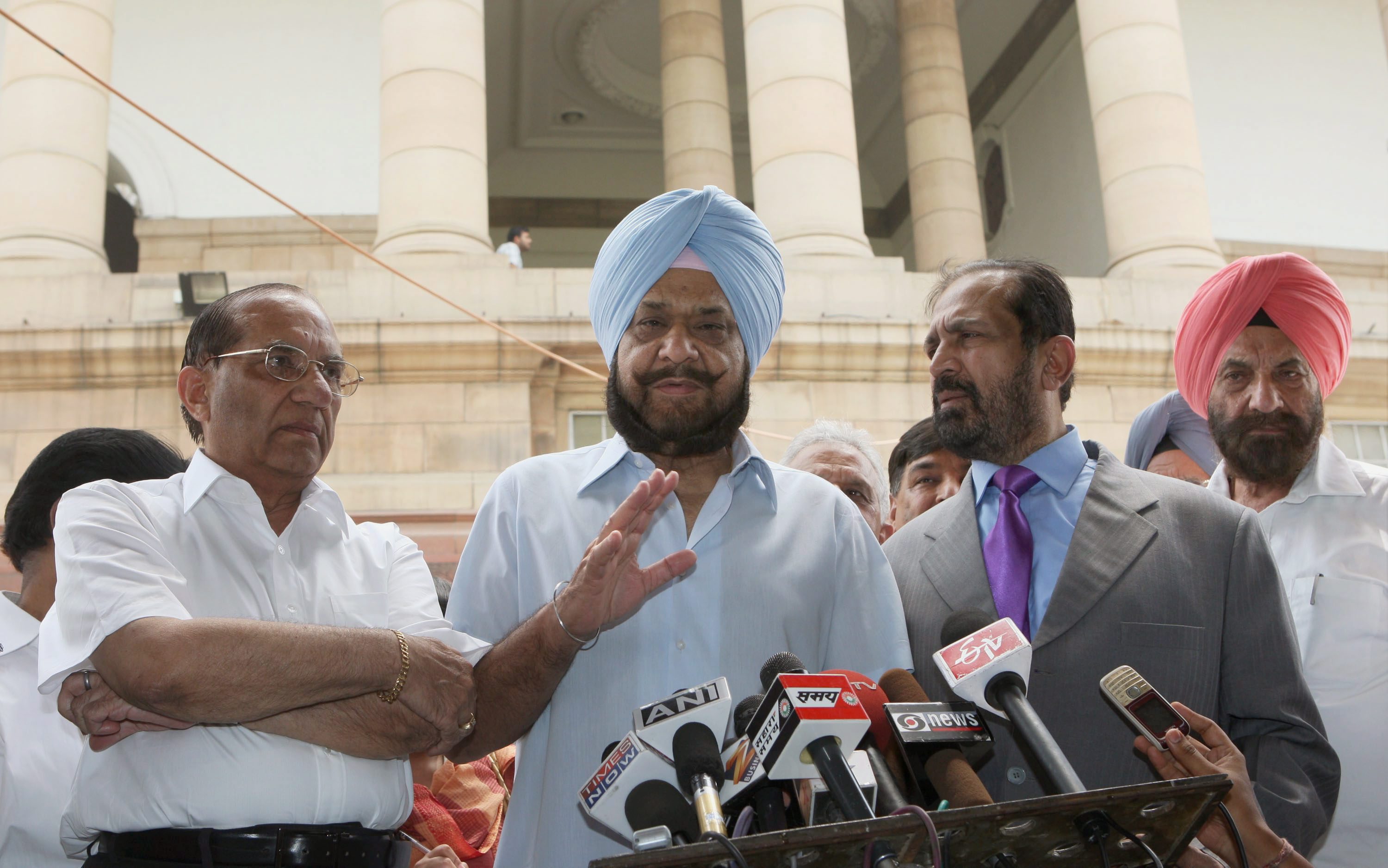 "True stalwart": Indian sporting fraternity mourns Randhir Singh's death