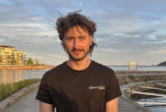 Sander (22) døde i trafikkulykke i Vennesla