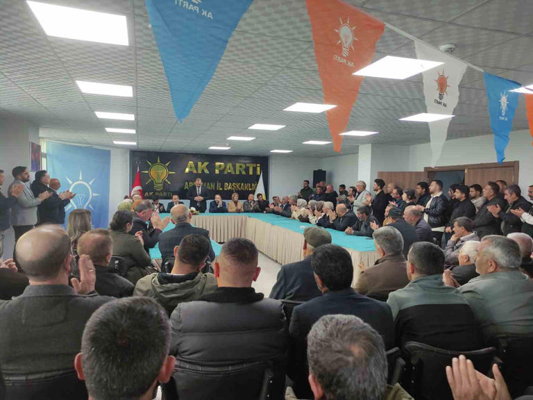 AK Parti’de partililer bayramlaştı