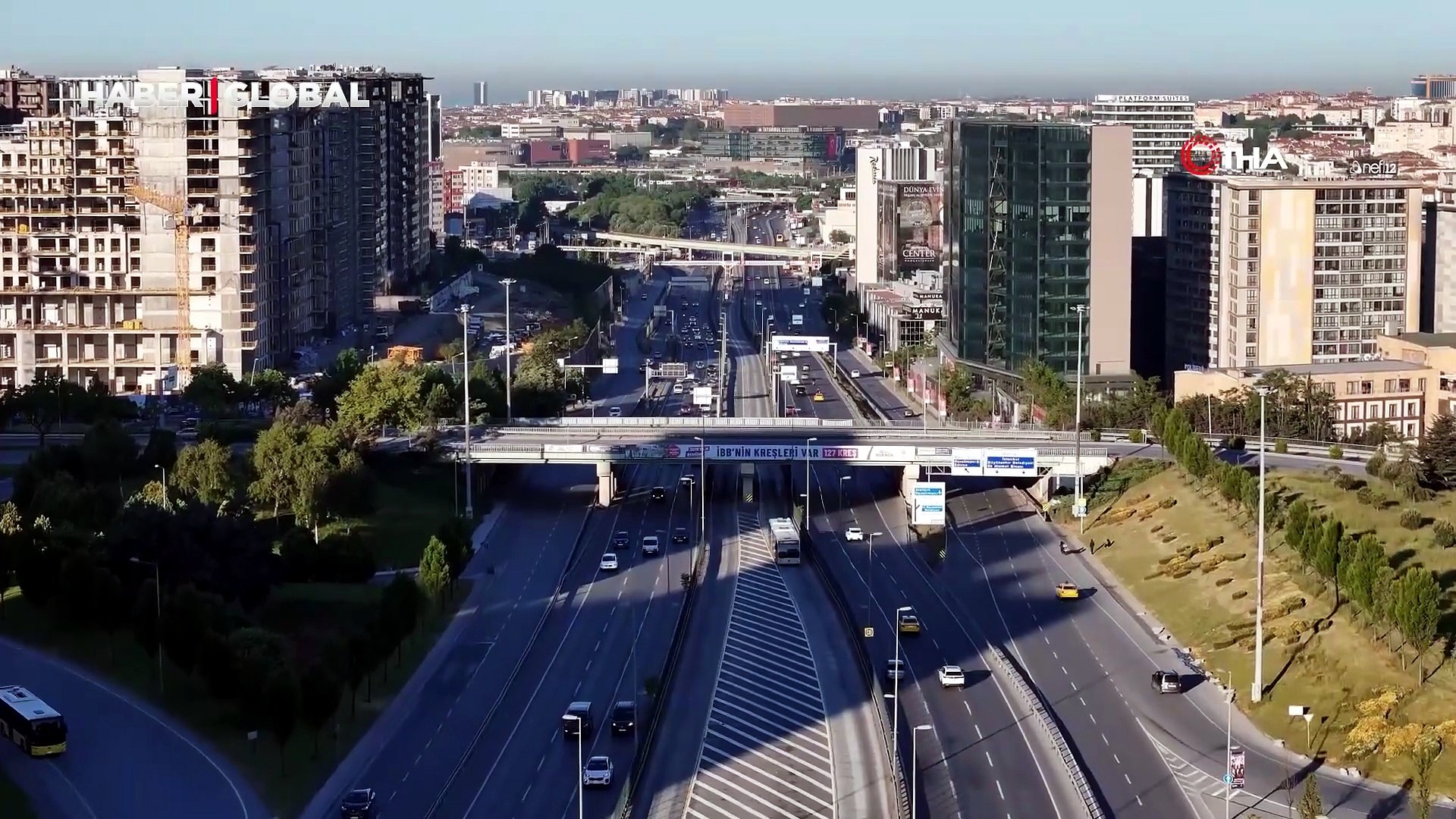 İstanbul'da bayramın ilk günü yollar boş kaldı