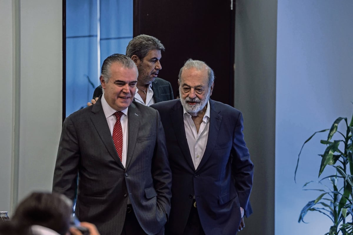 El gran problema de Pemex es por su baja producción: Slim Helú