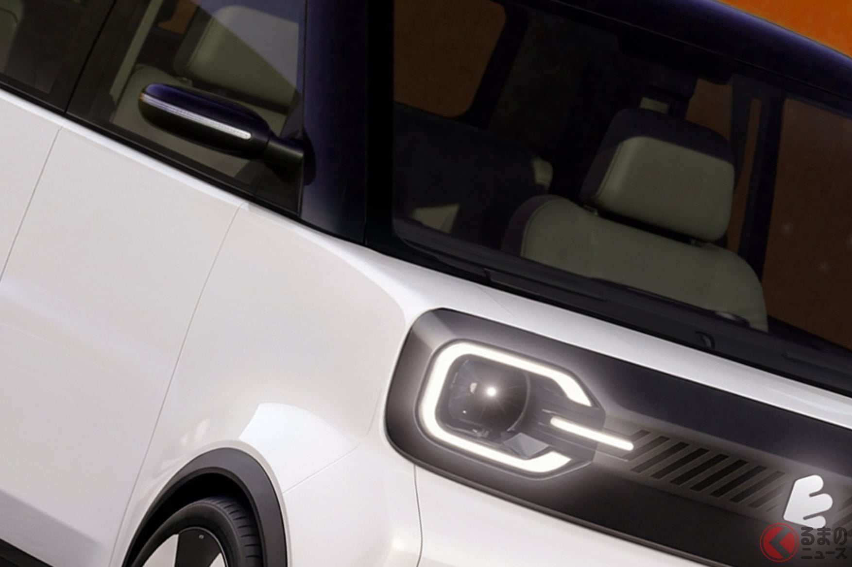 “カクカクデザイン”の新型「軽ワゴン」初公開！ “大型車”と「同じ安全性」実現した「高性能モデル」！ 新ブランドEMTA発表