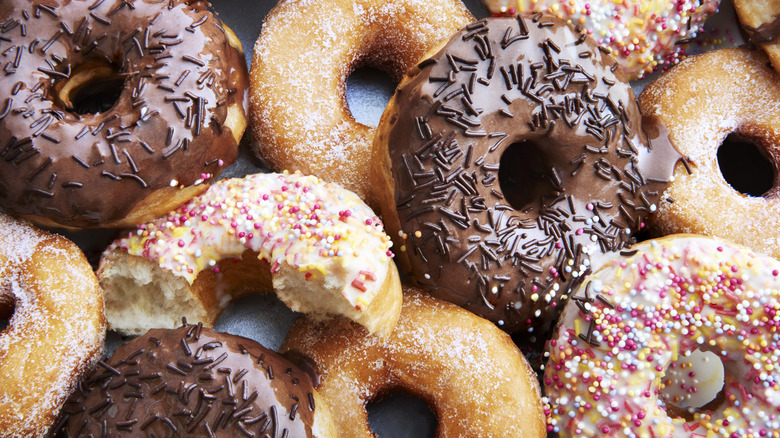 The best grocery store packaged donuts are bakery-worthy