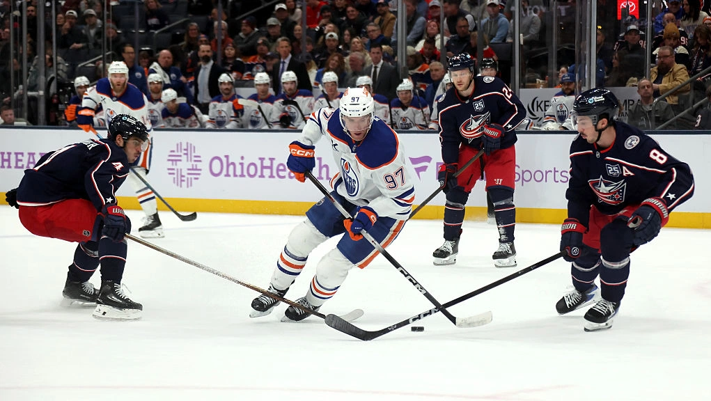 Oilers face mounting pressure to fix goaltending crisis