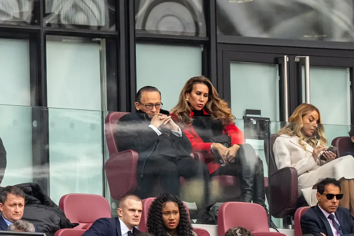 West Ham United main shareholder steps down due to serious allegations