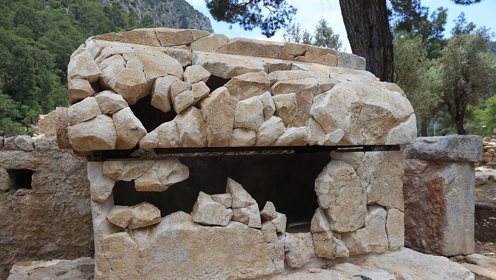Third monumental tomb found in ancient Olympos harbor