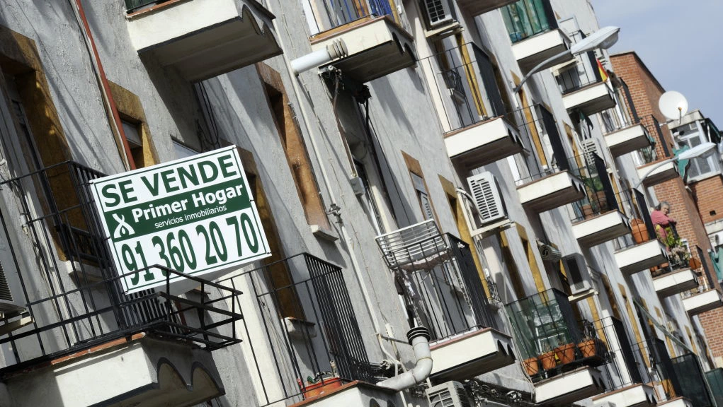 Most Spaniards see inheriting a home as unlikely