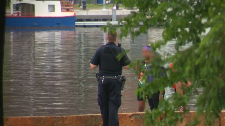 Coroner identifies person whose body was found in Maumee River, says no ...