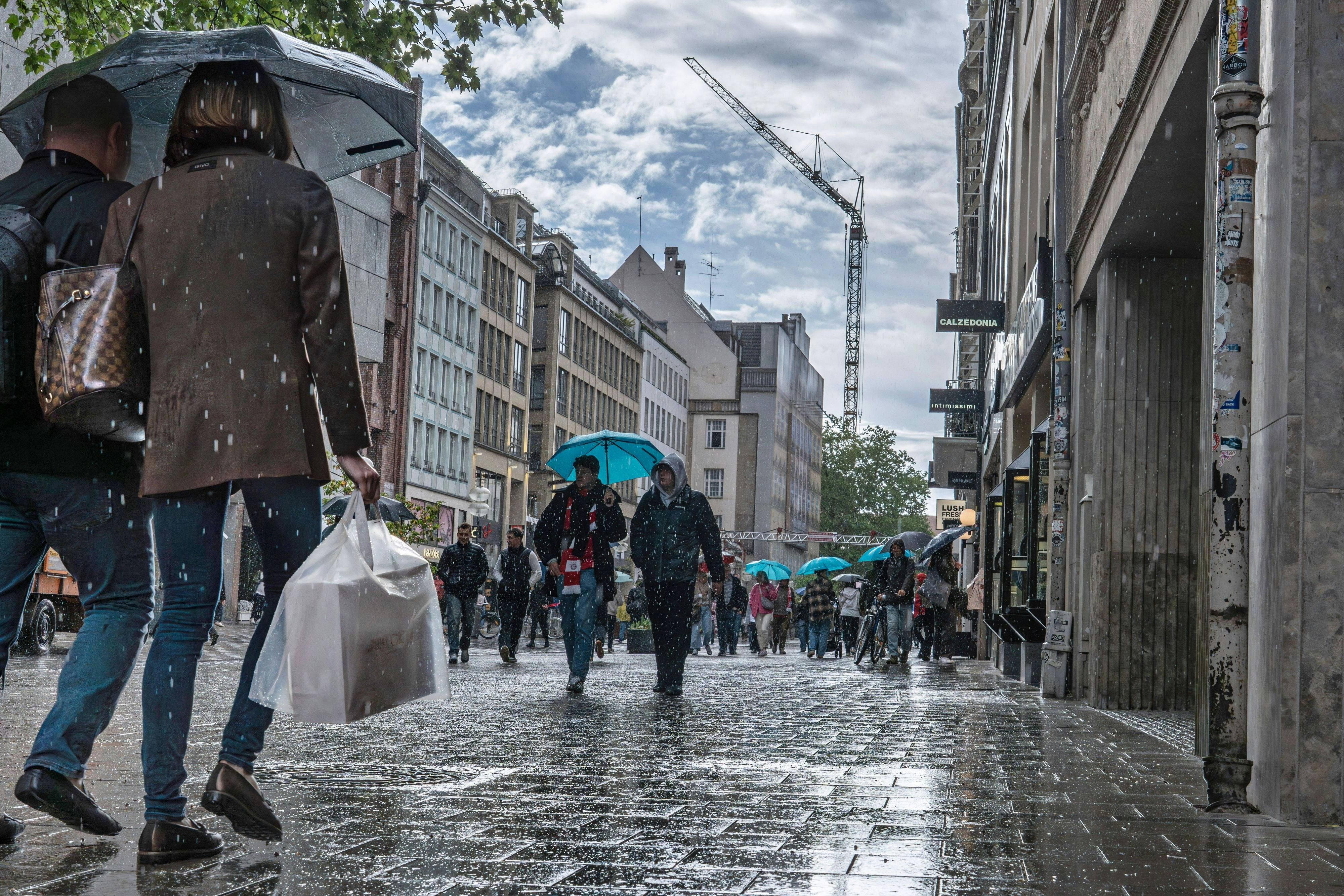 Wetter-Hammer kommt: DWD warnt in Urlaubsregion vor „Gefahr für Leib ...