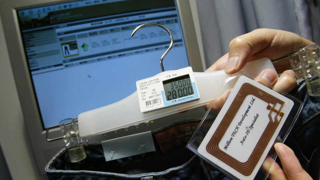 AI and RFID integration transforms retail security and operations