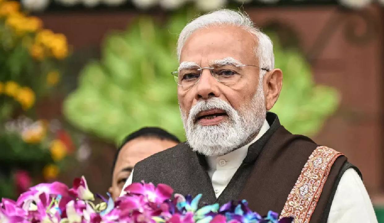 PM Modi urges citizens to stay hydrated and take precautions amid ...