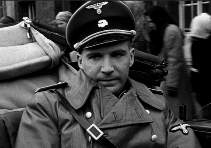 Ralph Fiennes: ‘Schindler’s List acclaim unnerved me’