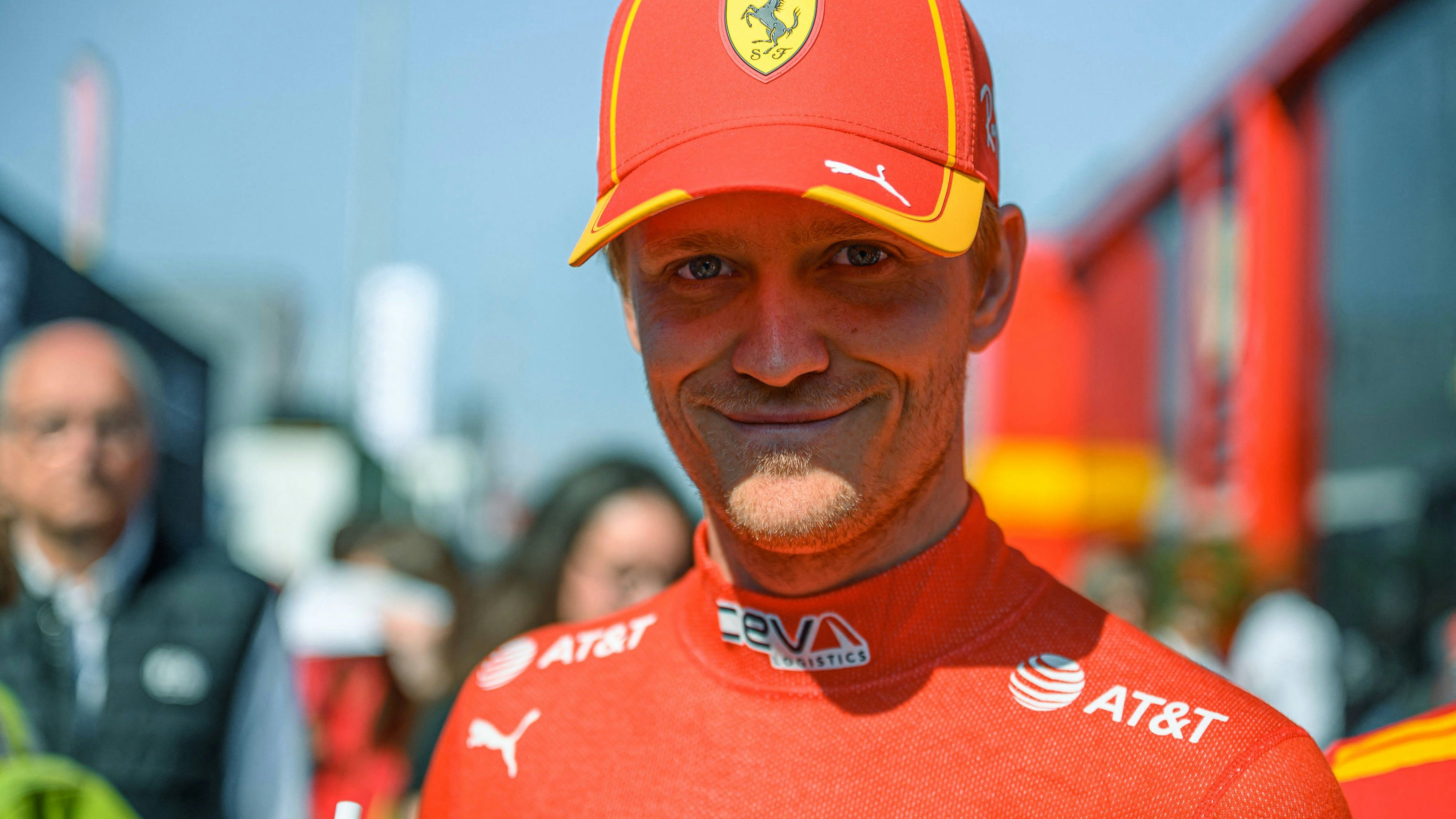 Schumacher zeigt sich mit neuer Frau an seiner Seite