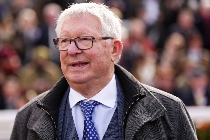 Sir Alex Ferguson health update after Man Utd legend forced to miss ...