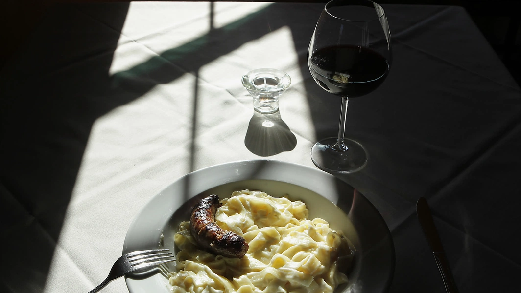 Master the art of food and wine pairing