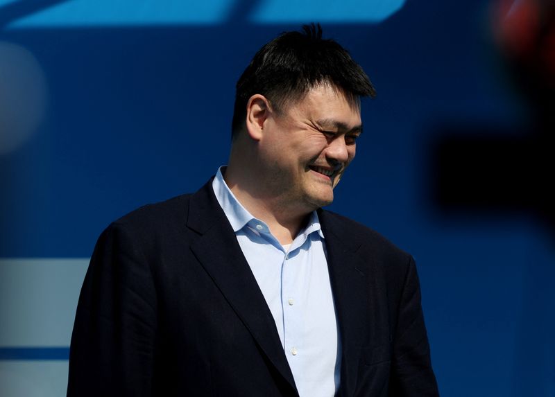 Chinese basketball legend Yao Ming helps EV maker NIO in overseas drive