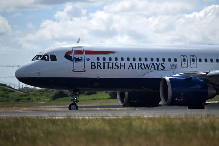 Brit spends £10k on BA first class seats but is shocked when she gets ...