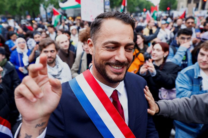 Paris prosecutors probe alleged foreign smear campaigns in local elections