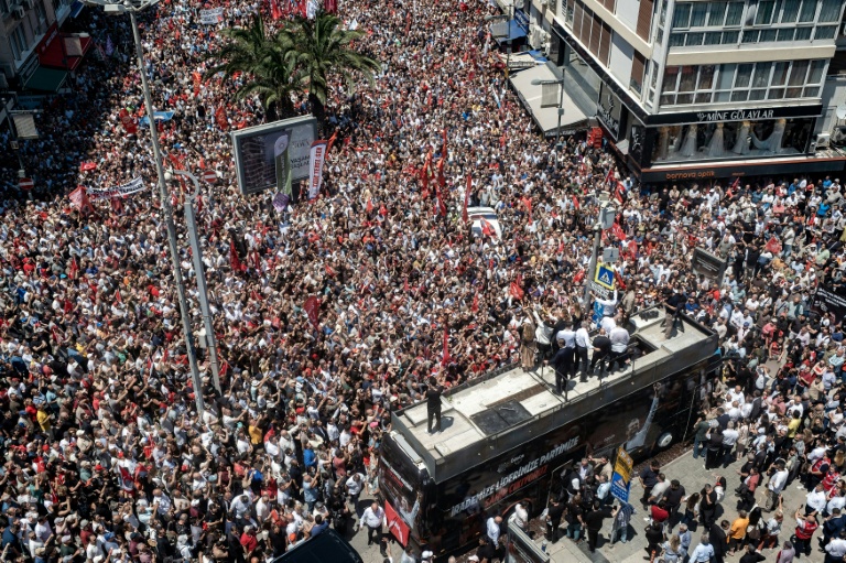 Ousted Turkey opposition leader says no plans for new party
