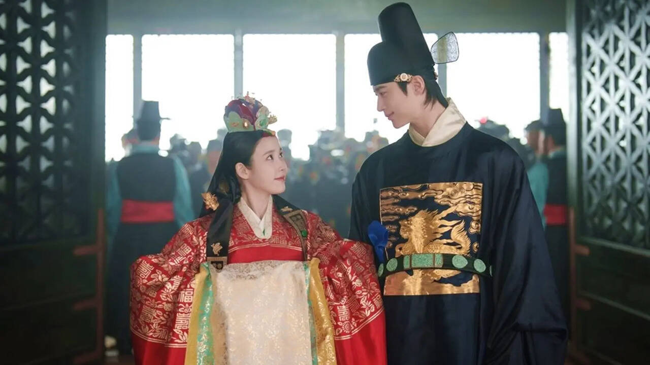 Perfect crown row: 50,000 signature petition fails to remove K-drama ...