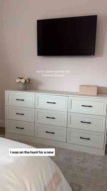 Affordable Vanity Makeover For A Stylish Girls Room