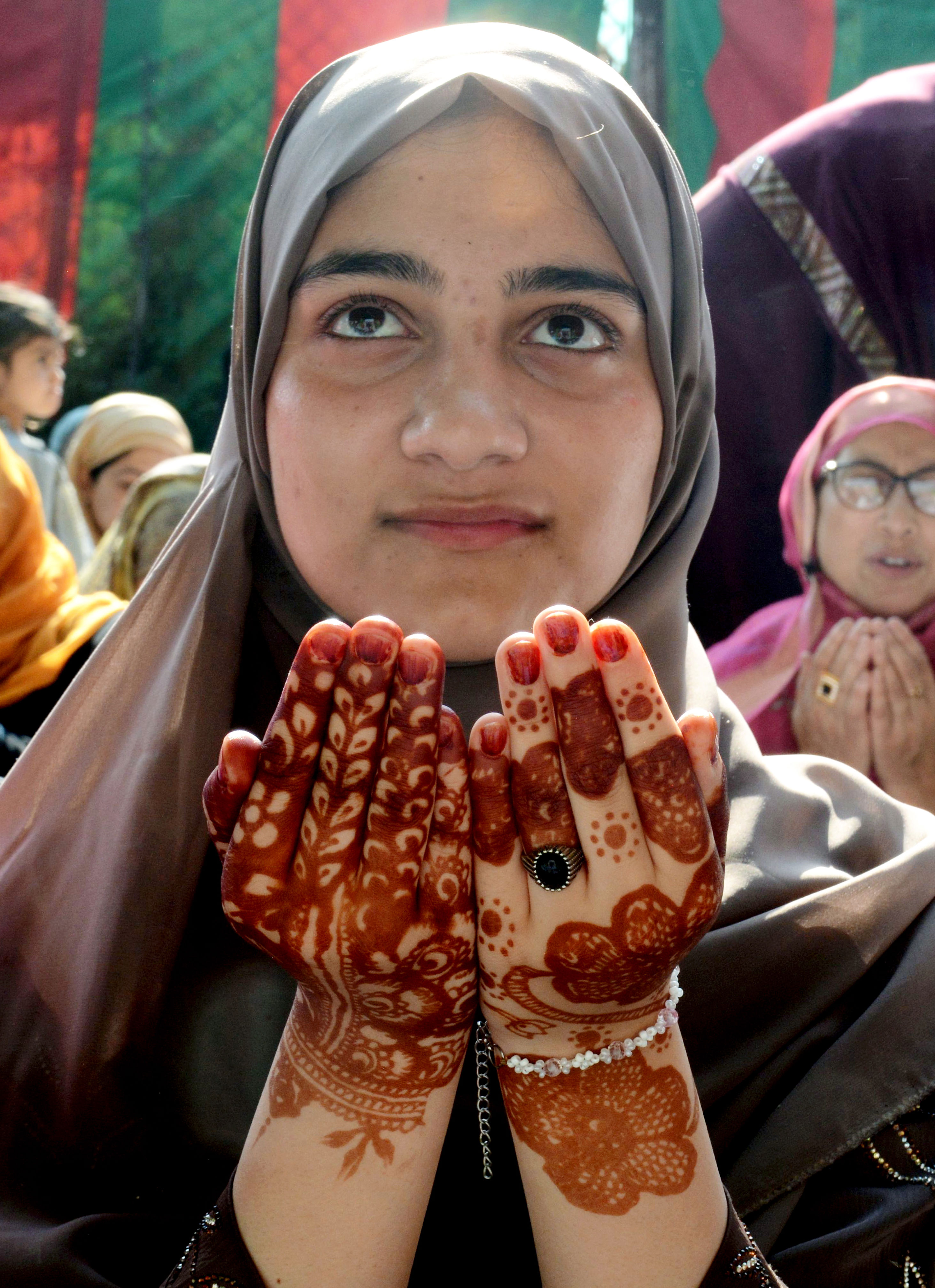 Jammu-Kashmir celebrates Eid-ul-Azha with prayers for global peace