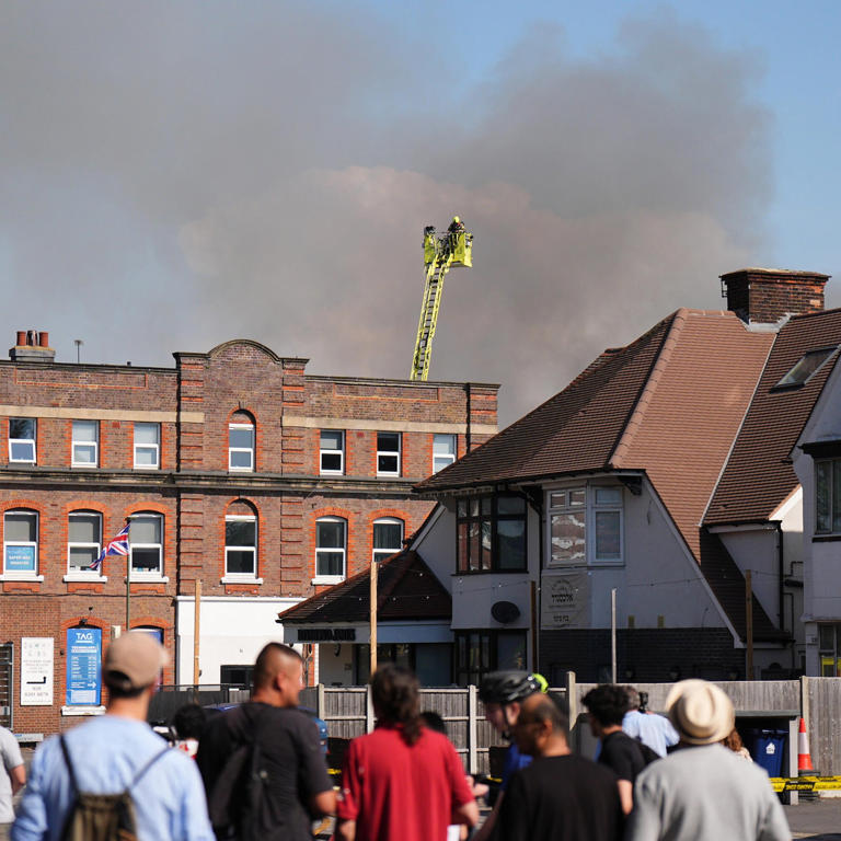 Fire at kosher store in London doesn't look suspicious, officials say