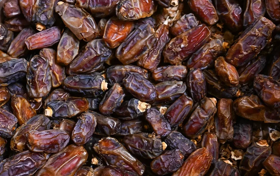 New healthy snack lists offer sweet alternatives to candy