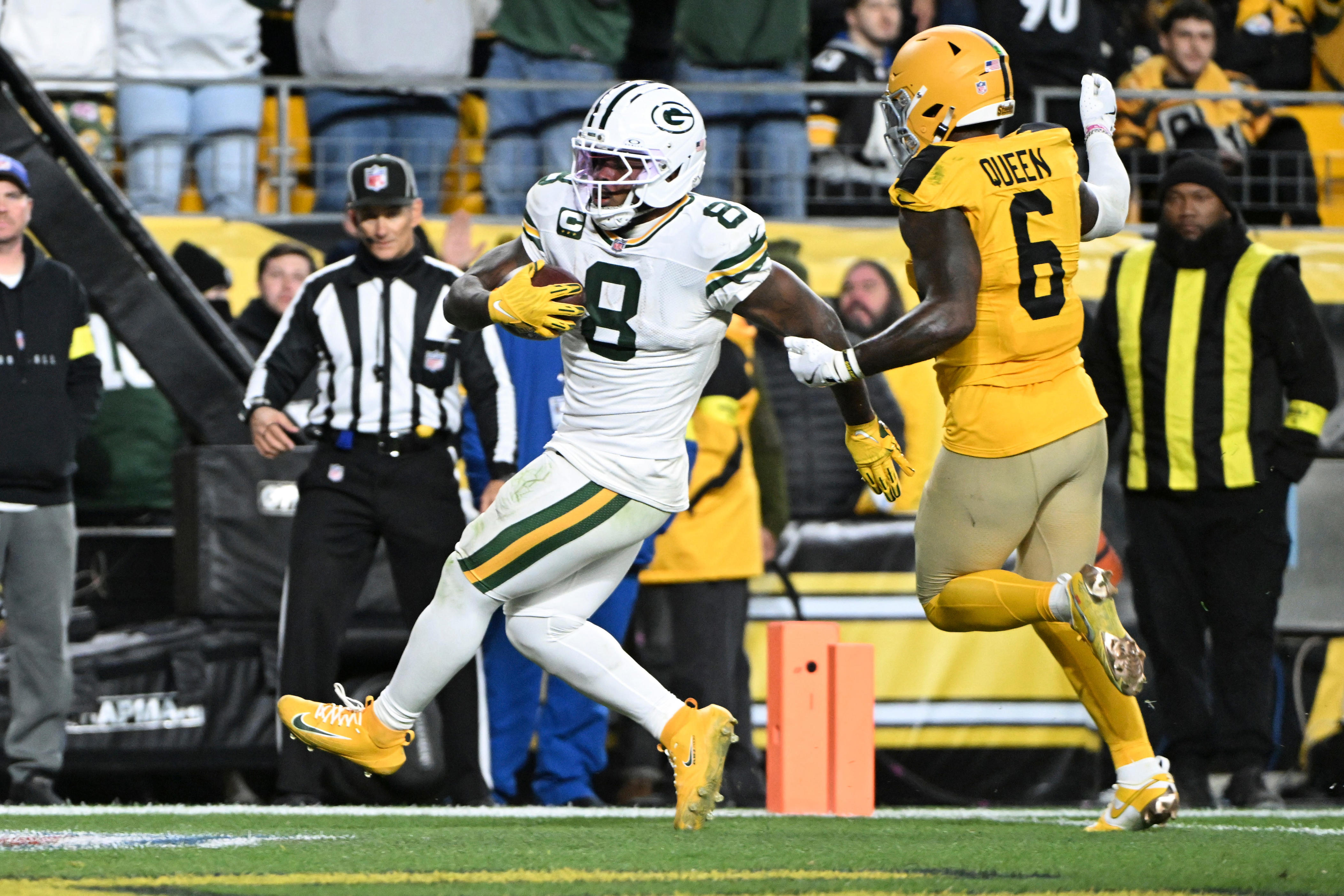 Josh Jacobs arrest opens the door for sneaky Steelers trade