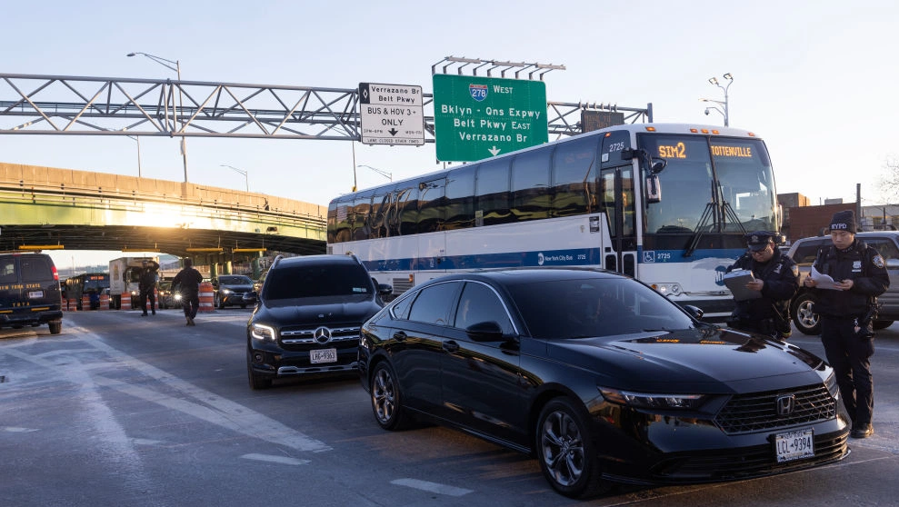 Feds charge 11 in $15M multi-state fake license plate scheme