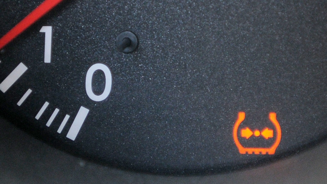 DVSA enforces stricter MOT checks as tachograph rules near