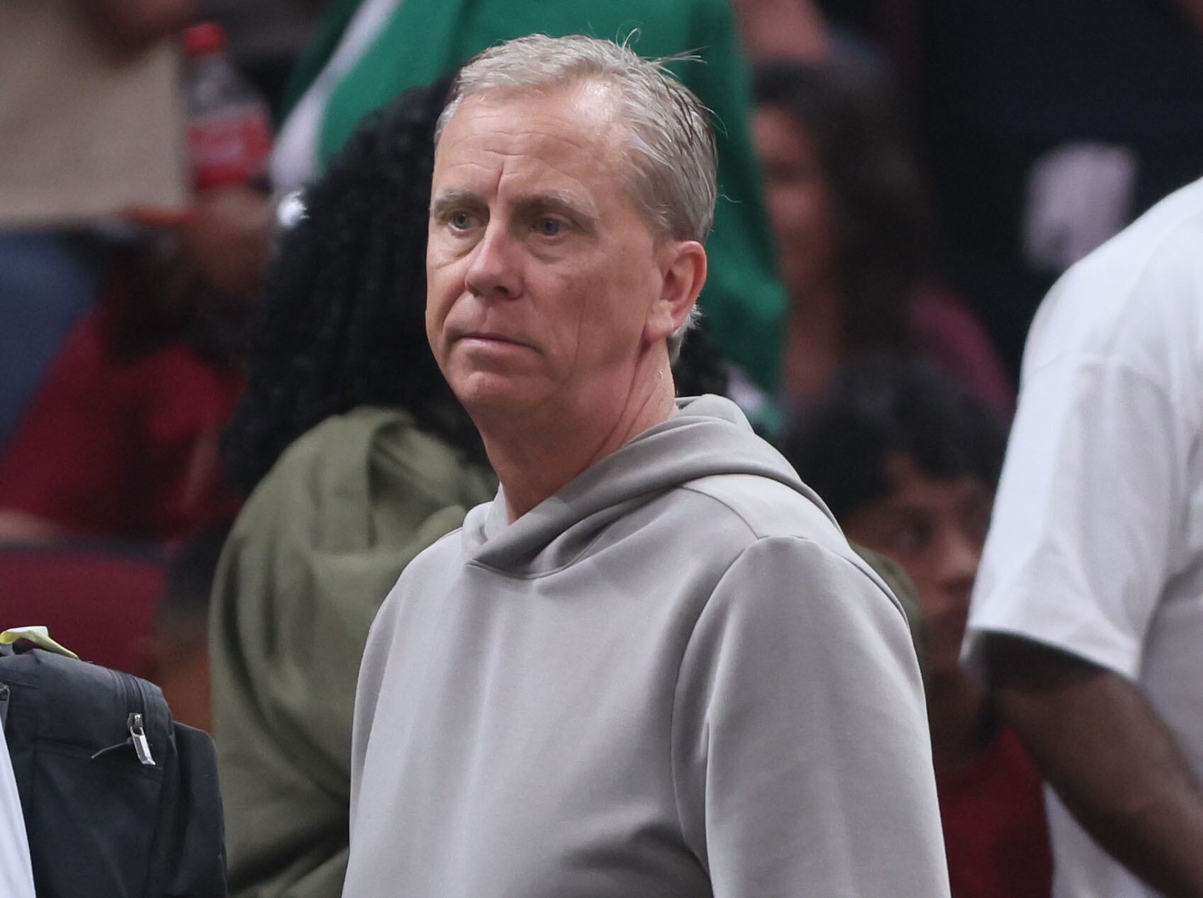 Browns’ Todd Monken brings candor and unpredictability to the podium