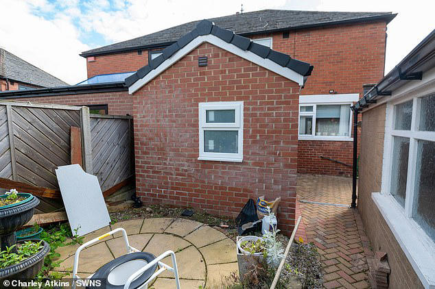 Pensioner faces having to knock down her £36k extension after builder ...