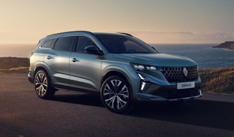 683-mile range, 1.2L turbo hybrid, 4CONTROL, adult-friendly third-row ...
