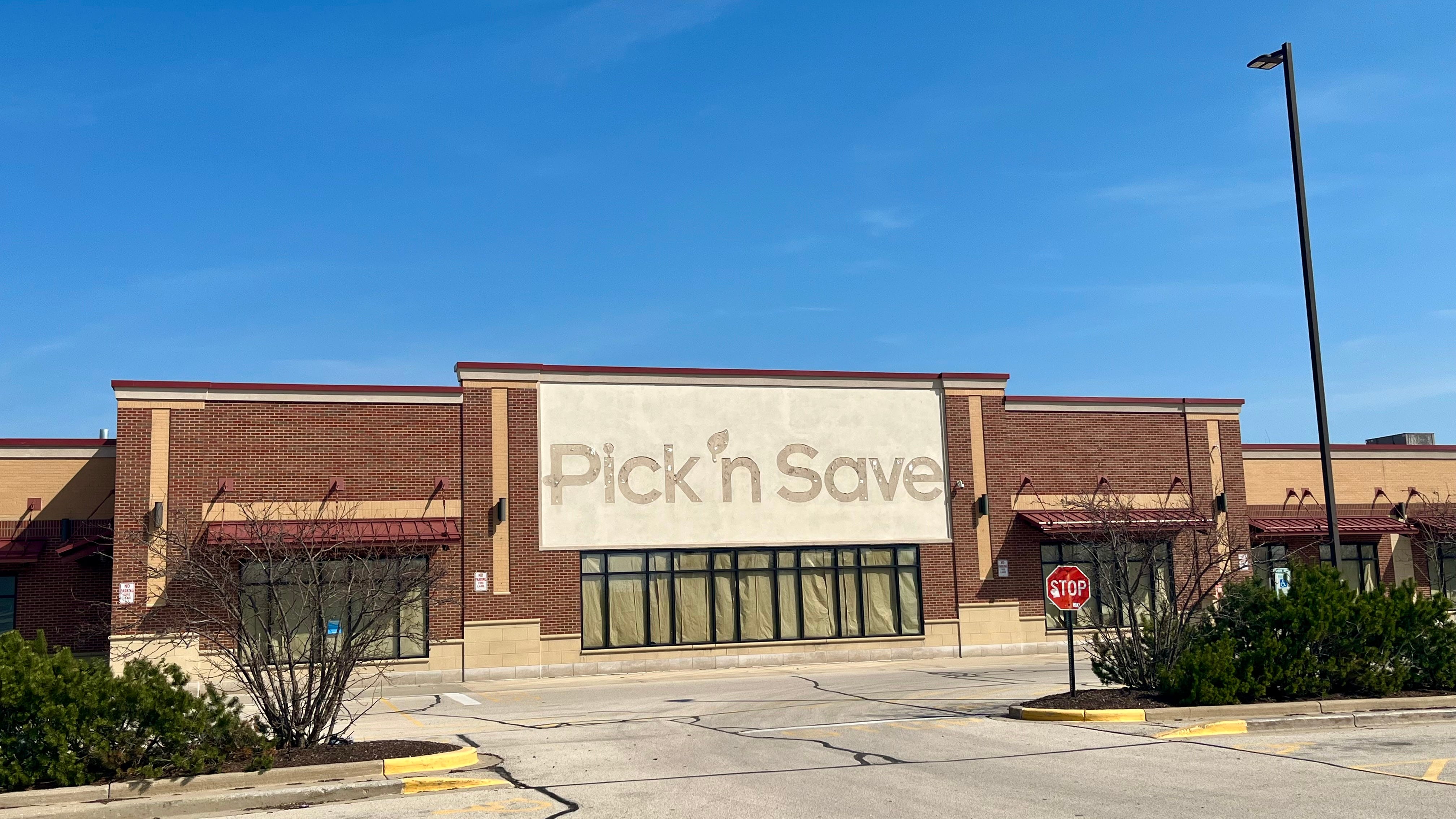 Former South Milwaukee Pick 'n Save could be new 'Pig' location