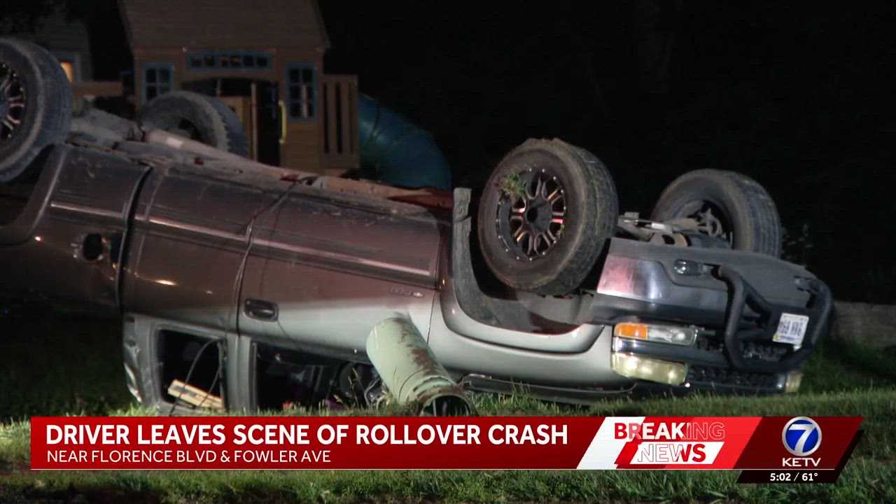 Driver leaves scene after rollover, Omaha police say