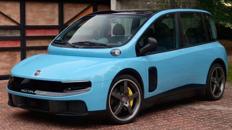 Ferrari Luce: pioggia di meme sul web e c’è chi la immagina in stile ...