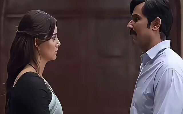 Urvashi Rautela's emotional scene with Randeep Hooda in Inspector ...