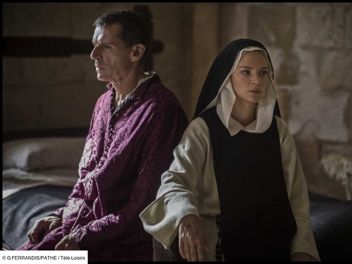 Benedetta : La véritable et triste histoire de cette nonne lesbienne et ...