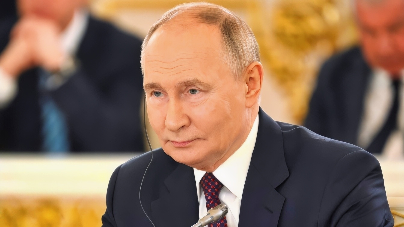 A single Ukrainian drone strike shut down 40% of one of Russia’s ...