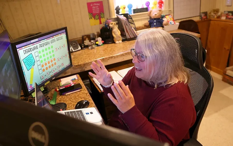 How online learning became everyday school life