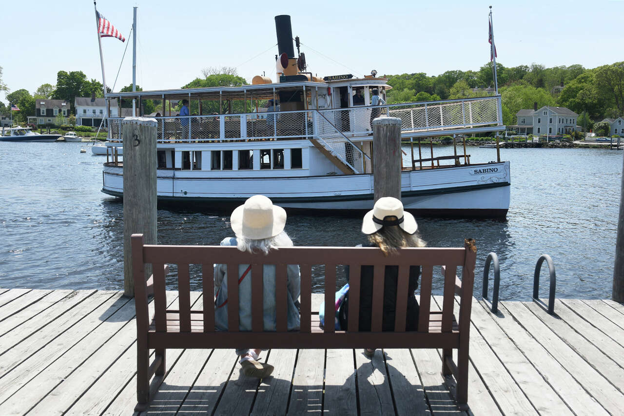 A warm and sunny Wednesday in Connecticut with a storm chance. Things ...